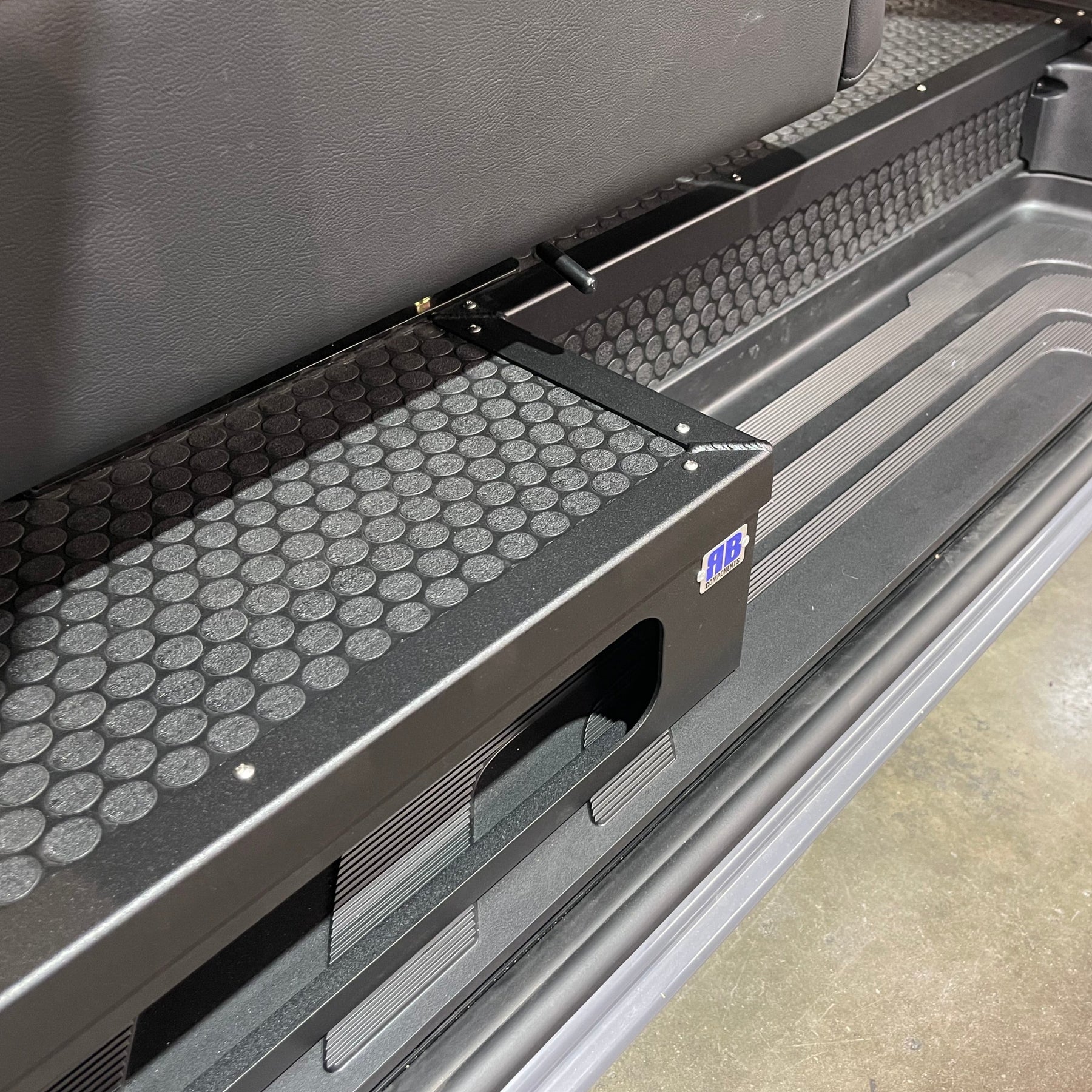 2019+ Trim - RB Components